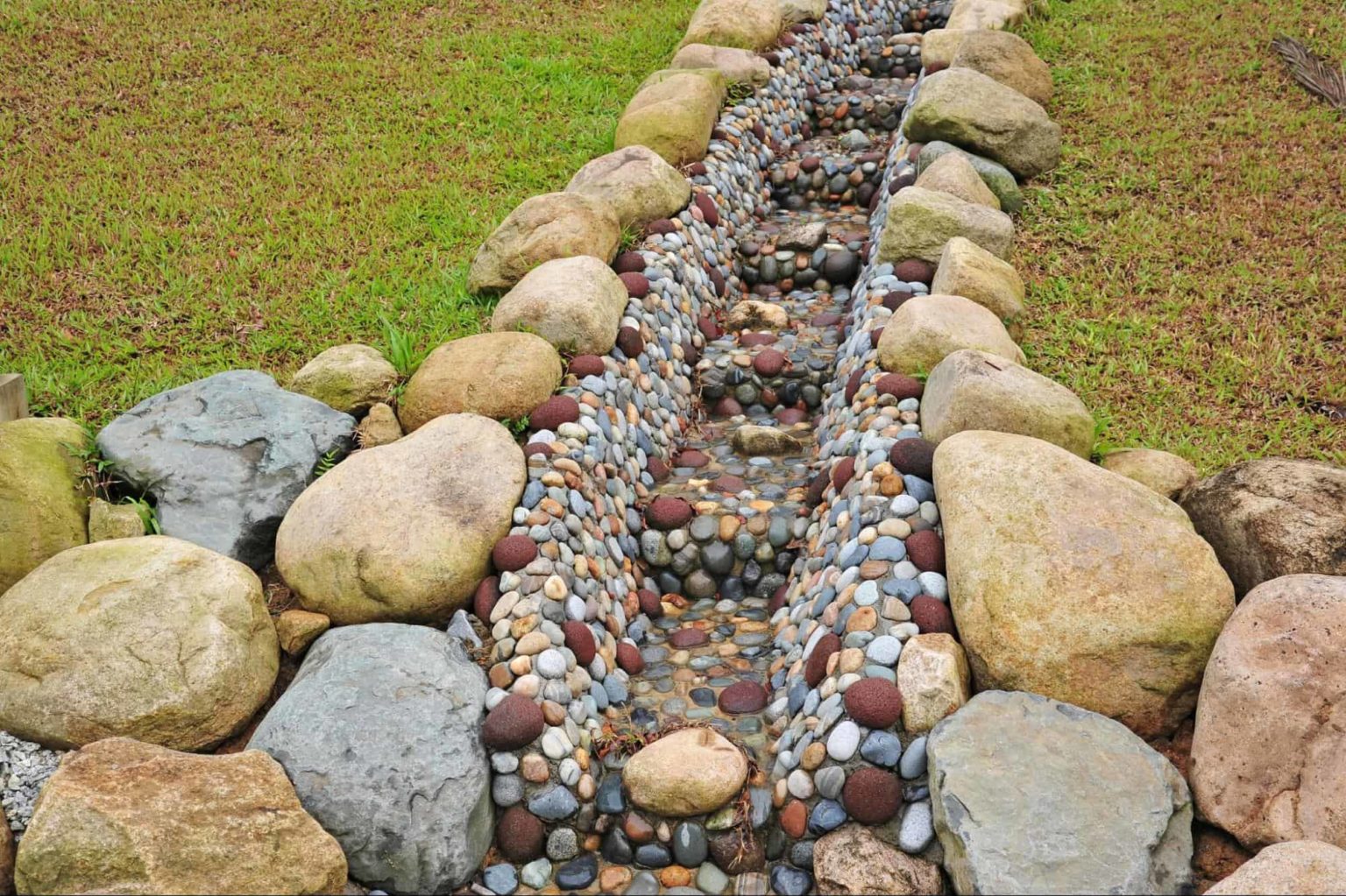 Brick Houses: Longevity, Pros & Cons, Maintenance Tips [2026]